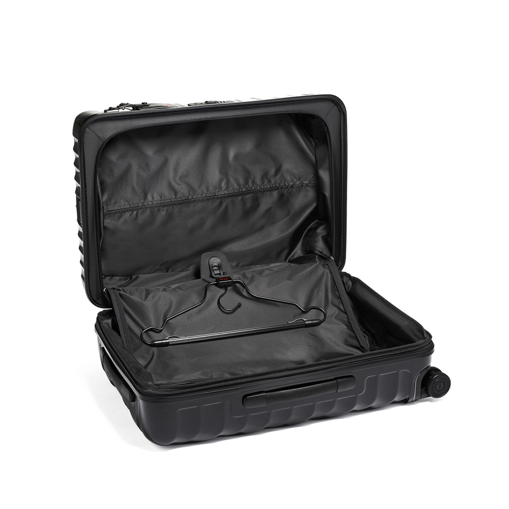19 Degree Short Trip Hardside Expandable 4 Wheel Packing Case in Black ...