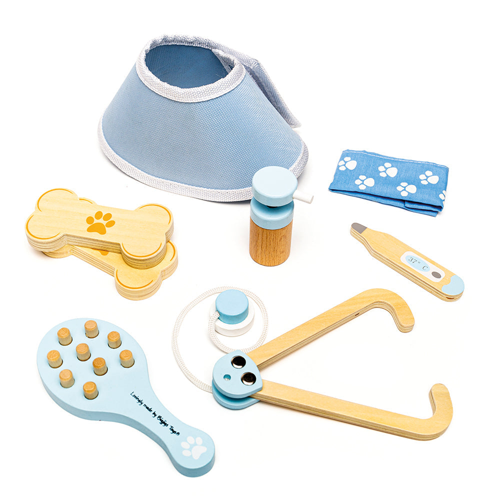 Kids Vet Set | Pretend Play | Bigjigs Toys | Over The Moon