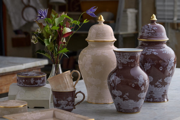 Oriente Italiano Round Box With Cover in Castagna | Over The Moon