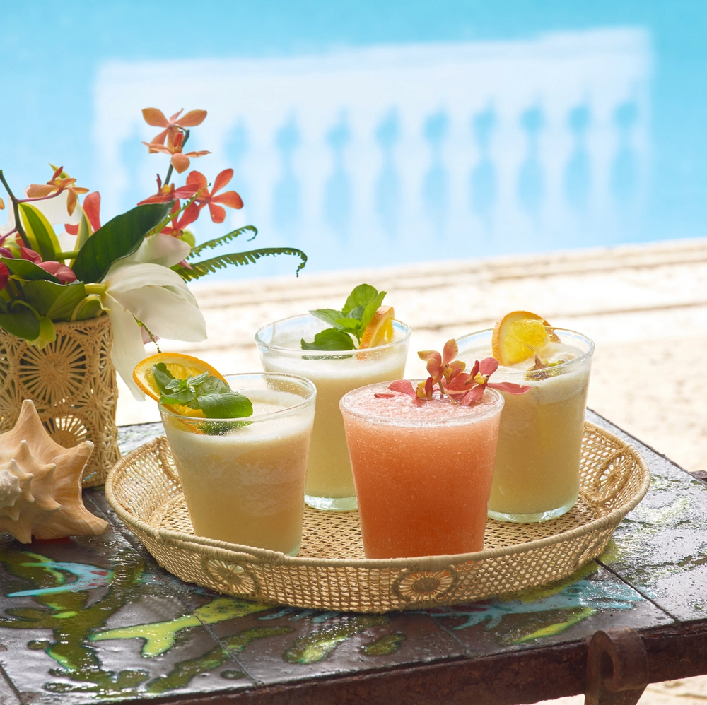 Raffia Round Tray | Over The Moon