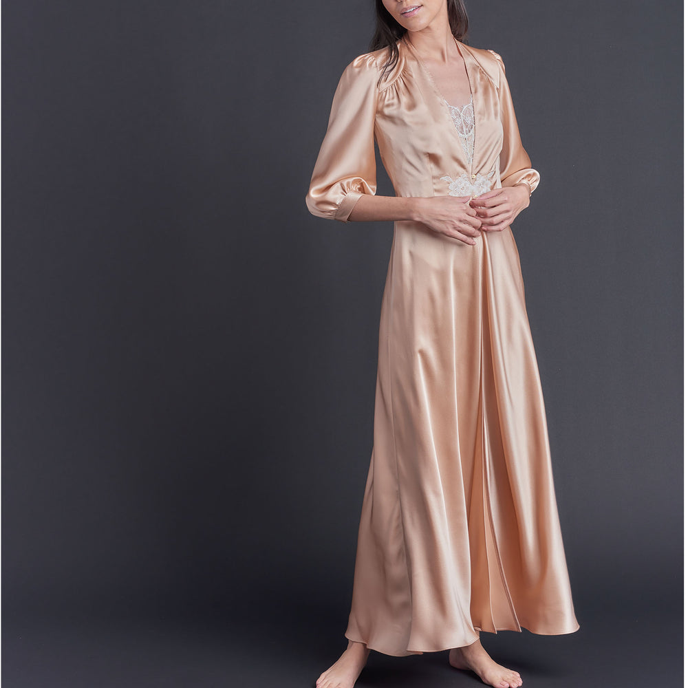 Long Maia Vintage Blush Silk Robe | Over The Moon